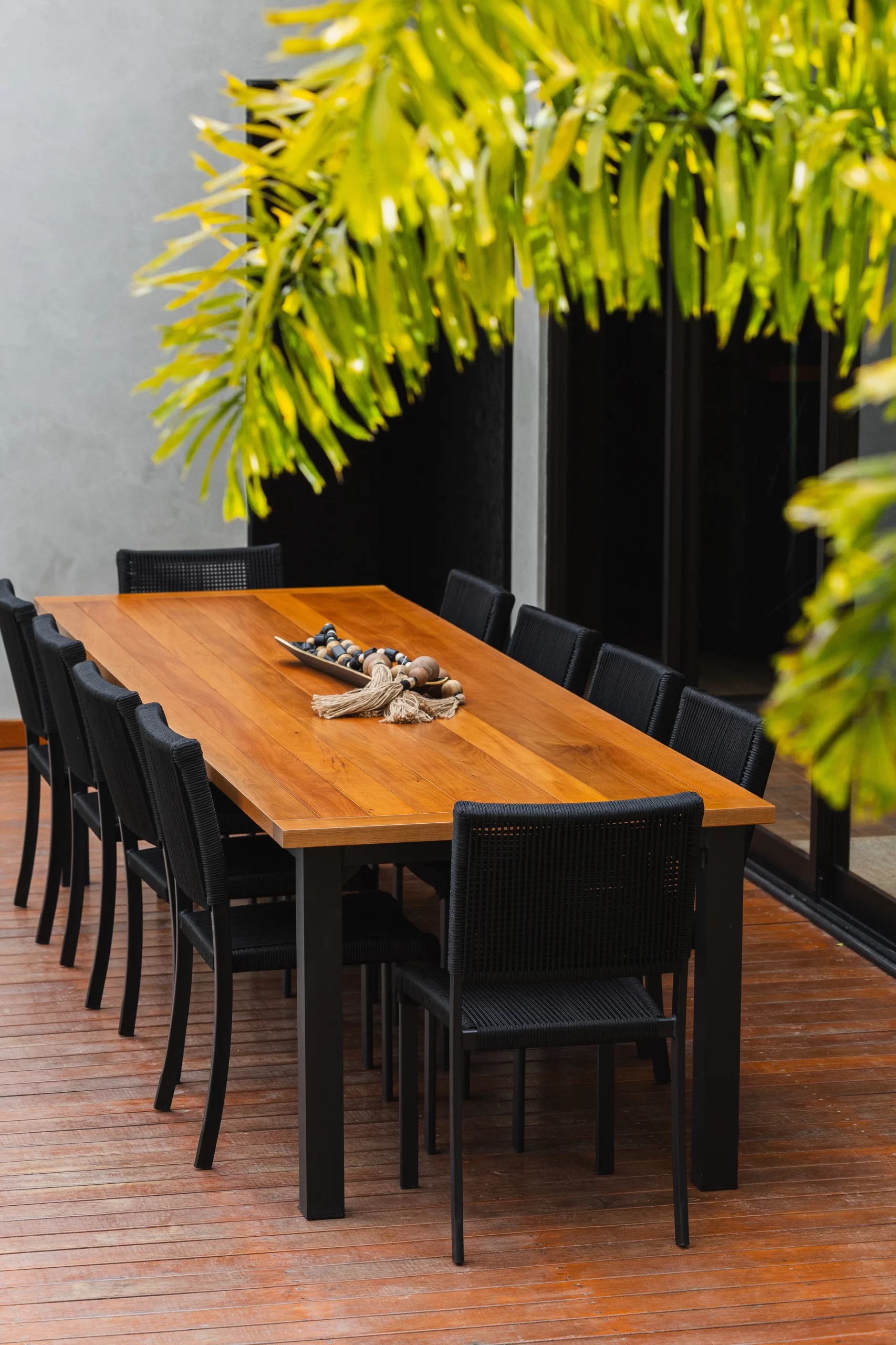 Conjunto Mesa Bali e Poltrona Panamá | MaderMinas | Móveis